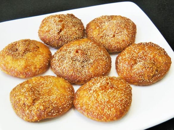 Anarase - Marathi Recipe | Madhura's Recipe