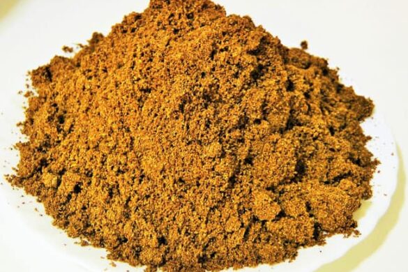 Kala Masala - Marathi Recipe | Madhura's Recipe