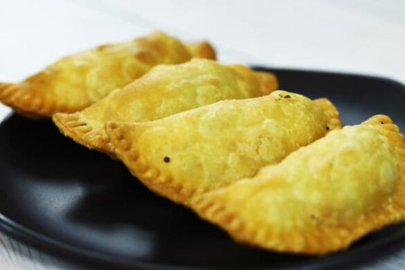 Matar Karanji | Madhura's Recipe