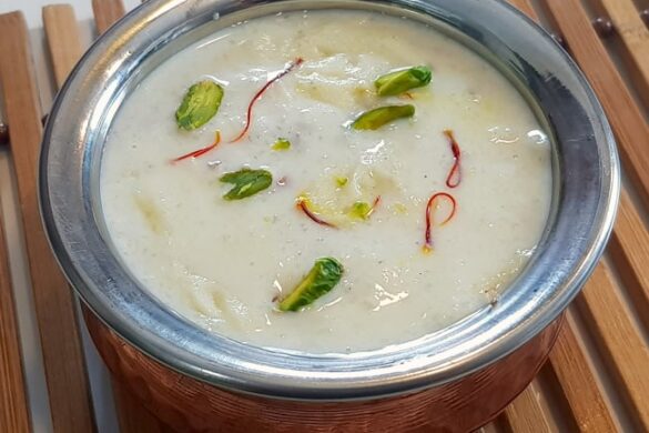 Gavhachi Kheer - Marathi Recipe | Madhura's Recipe