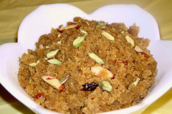 Prasadacha Sheera - Marathi Recipe | Madhura's Recipe
