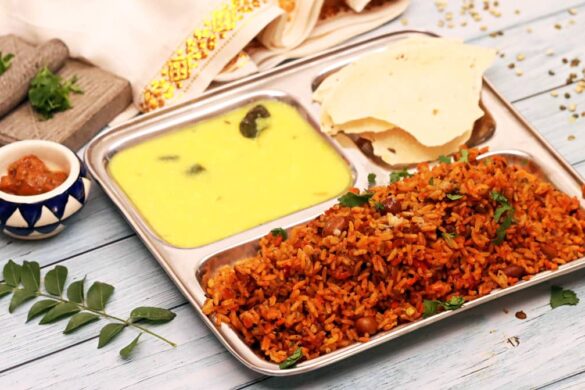 Sindhi Breakfast Dal Pakwan | Madhura's Recipe