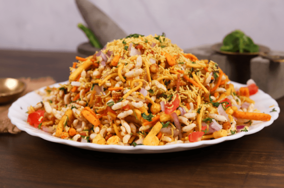Street style Chatpatit Oli Bhel | Madhura's Recipe