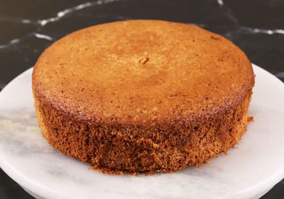 Simple and Easy Vanilla Cake | Madhura's Recipe