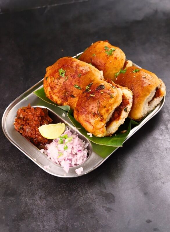 Easy Homemade Masala Pav | Madhura's Recipe